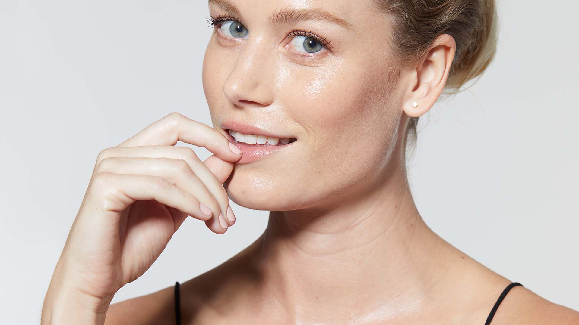 Lip Filler Dissolving Harley Street, London | Correct & Reset Lip Filler
